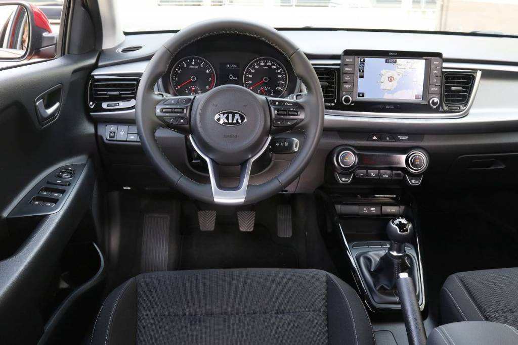 KIA Rio 1.2 84 CV, a prueba: notable alto - Clicacoches
